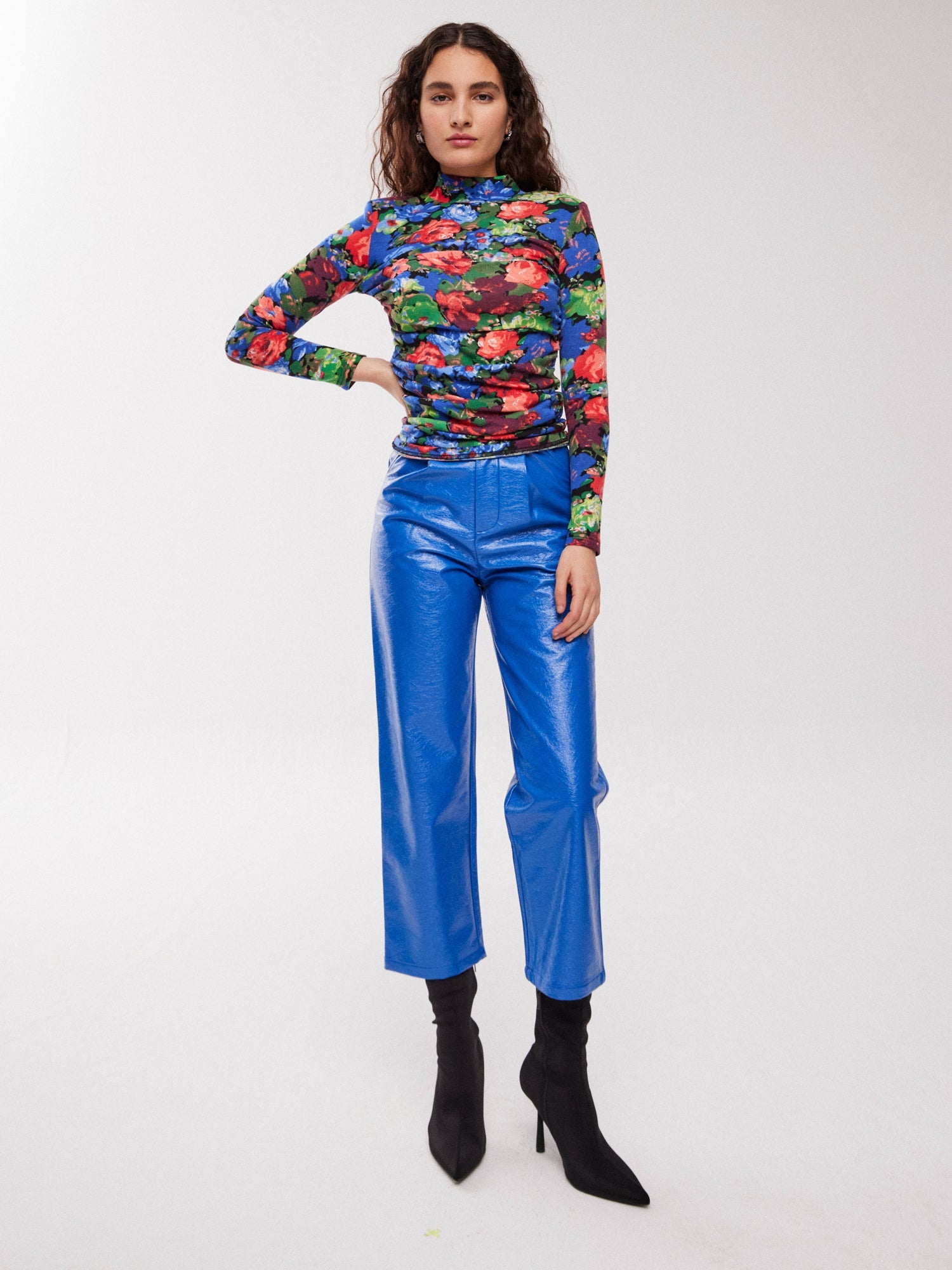 mioh | DEAN BLUE - Pantalón pegged azul tendencia fw23 street style – MIOH